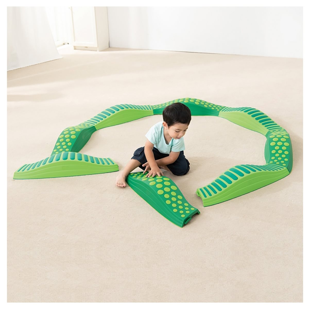 WePlay Wavy tactile path, 8 green pieces